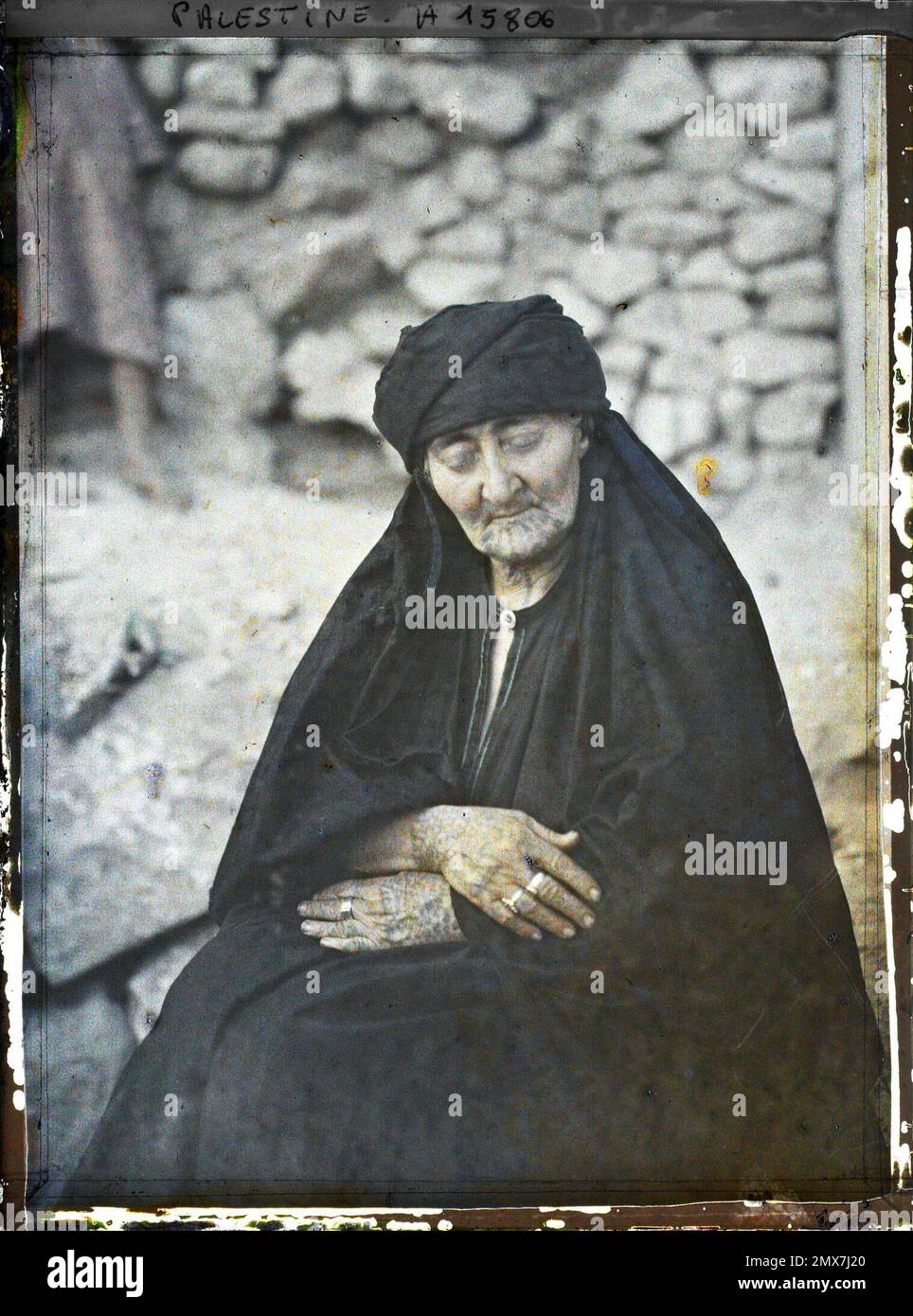 Jerusalem, Palestine old woman from AS-Salt tattooed at Indigo , 1918 ...