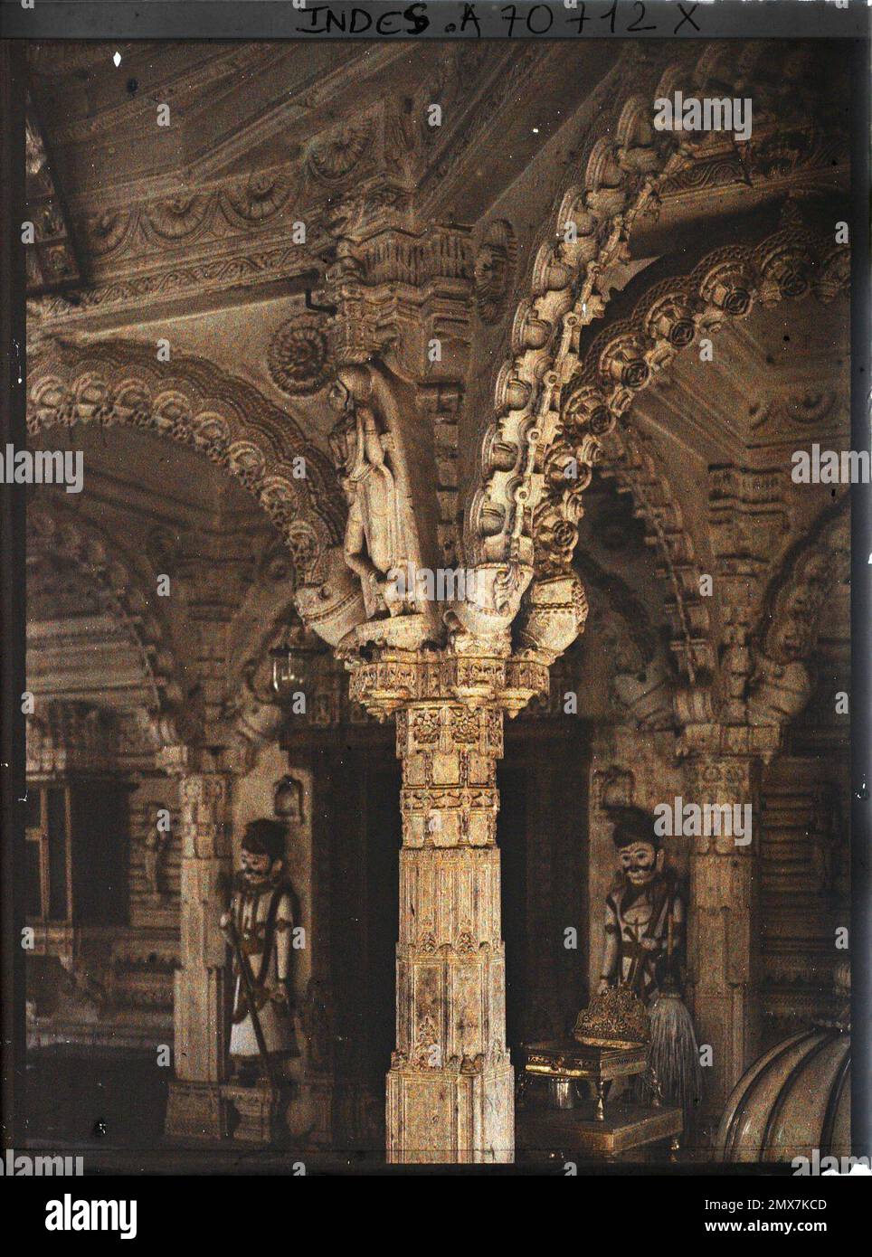 Hathi singh jain temple hi-res stock photography and images - Alamy