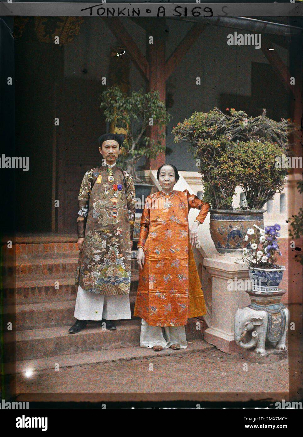 Hà-Dông, Tonkin, Indochina Le Tông-Dôc (Governor) of the province, Mr. Hoang Trong Phu and his ...