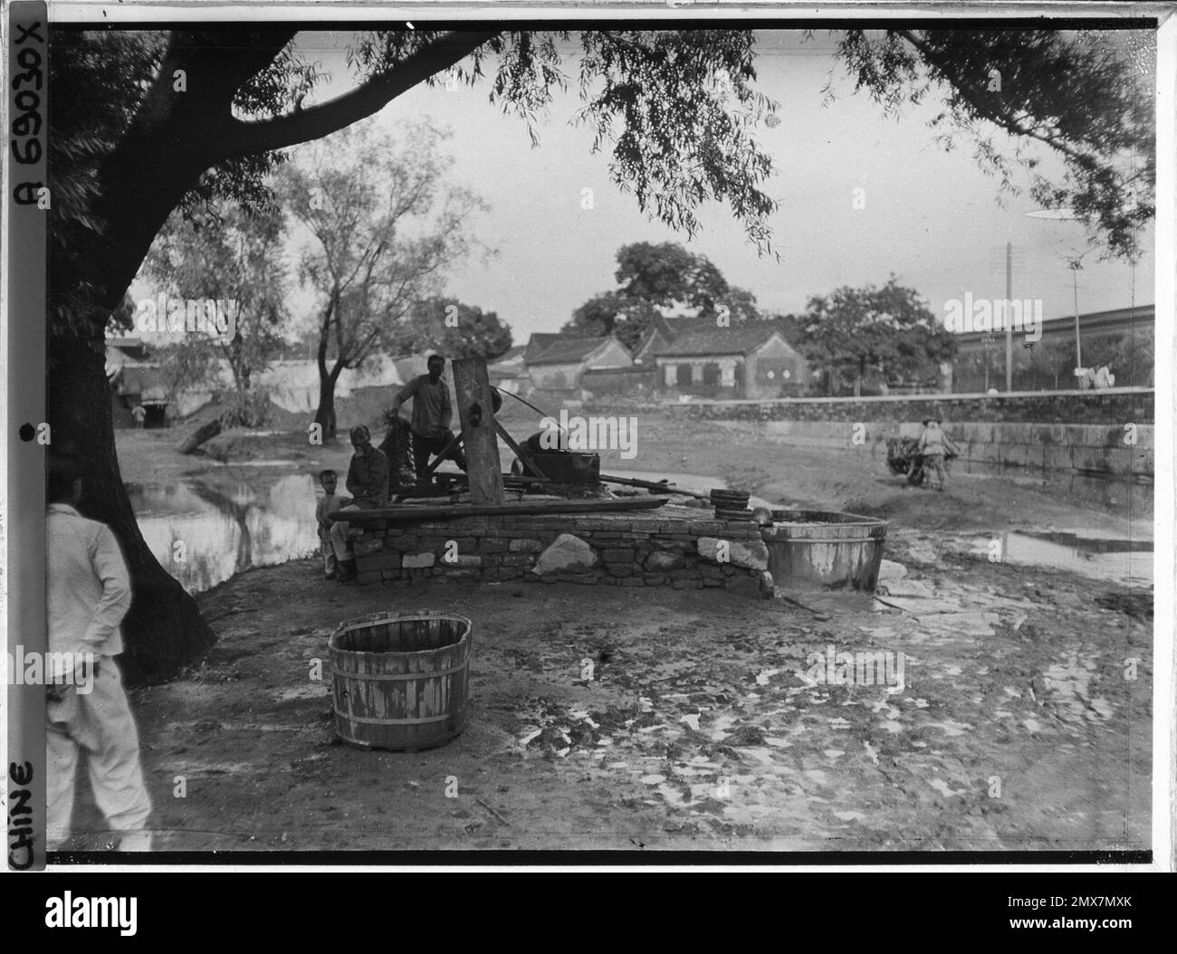 Beijing, China Shishahai district ("Lac des Ten Monasterères") , 1913 ...