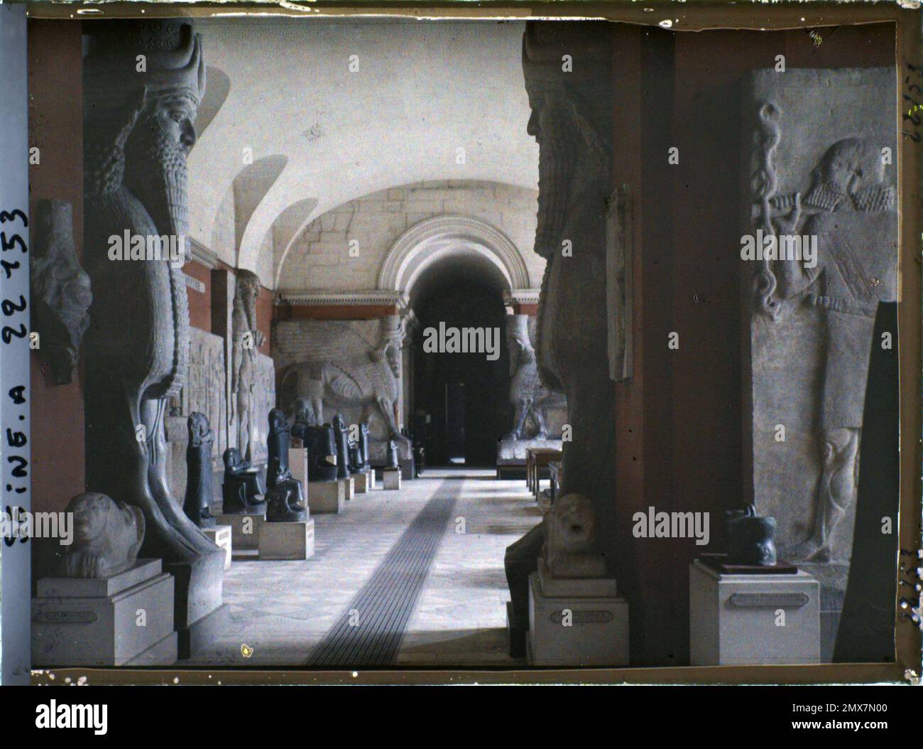 Paris (1st arr.), France Oriental Antiquities, Salle d 'Assyrie ...