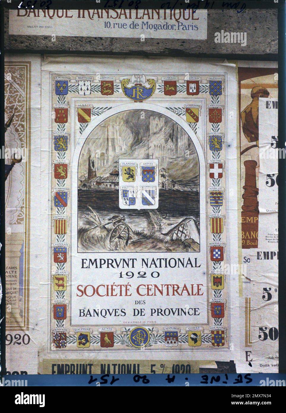 Paris, France displays the national loan of 1920, Central Company of ...