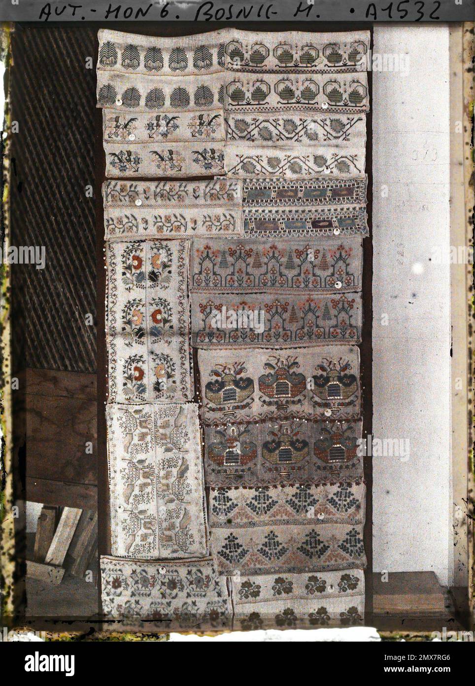 Balkan textiles hi-res stock photography and images - Alamy