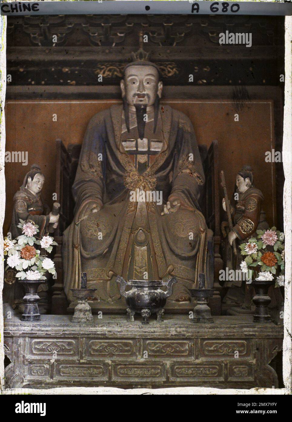 Statue taoism temple sculpture altar object of worship furniture hi-res ...