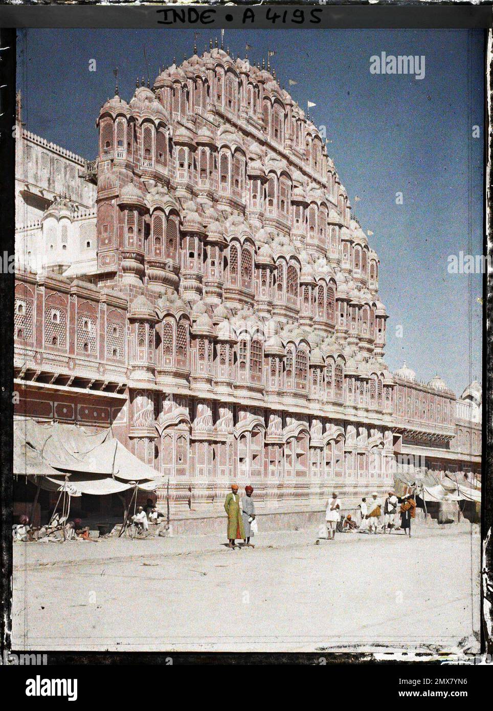 Jaipur, Indes the screen facade of the Palais des Vents (Hawa Mahal ...