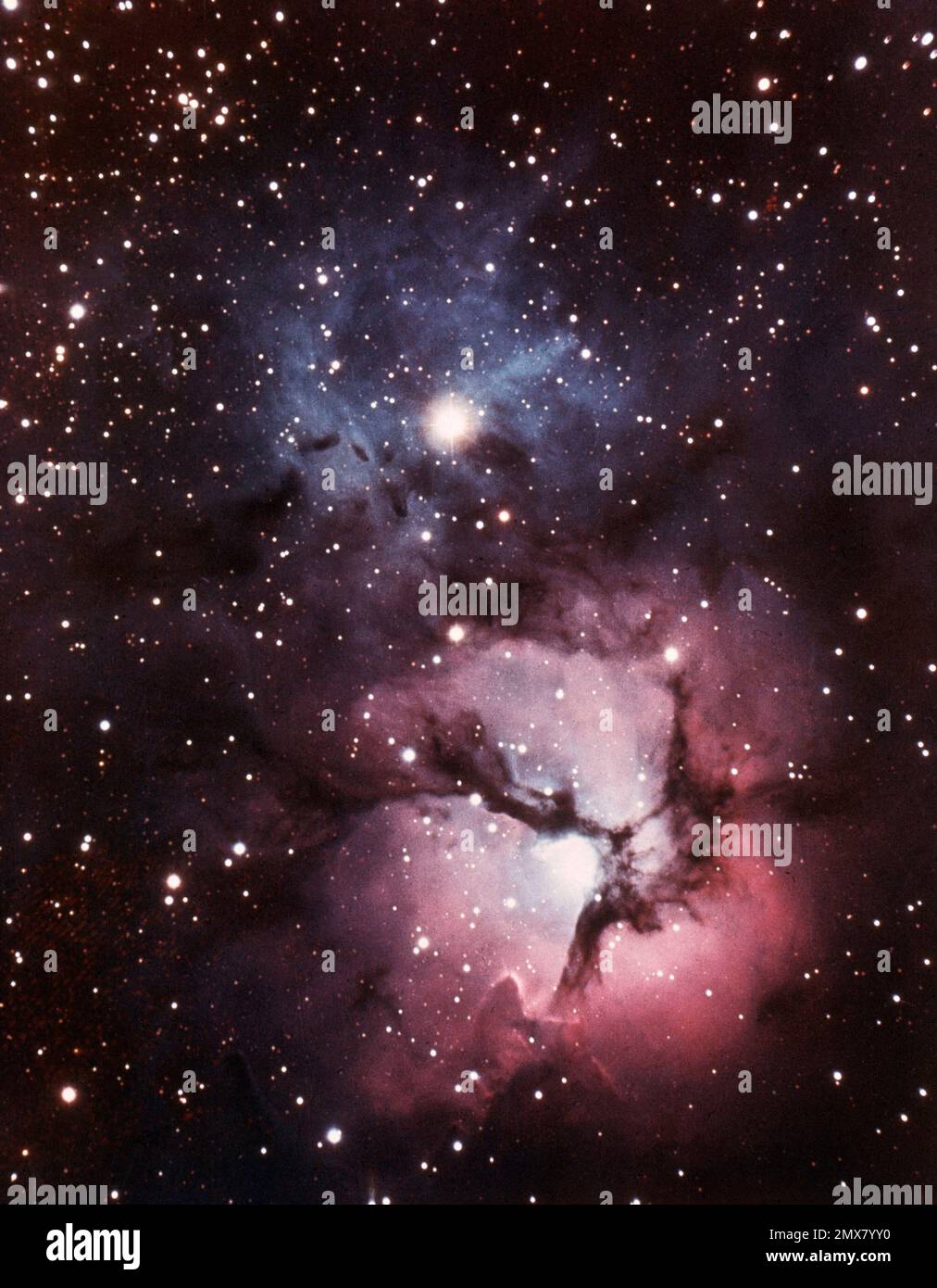 En nebulosa hi-res stock photography and images - Alamy