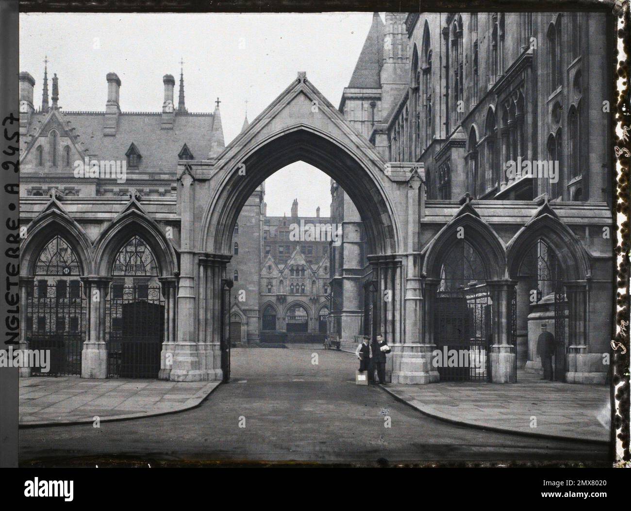 London, England an entry of The Royal Courts of Justice , 1913 ...