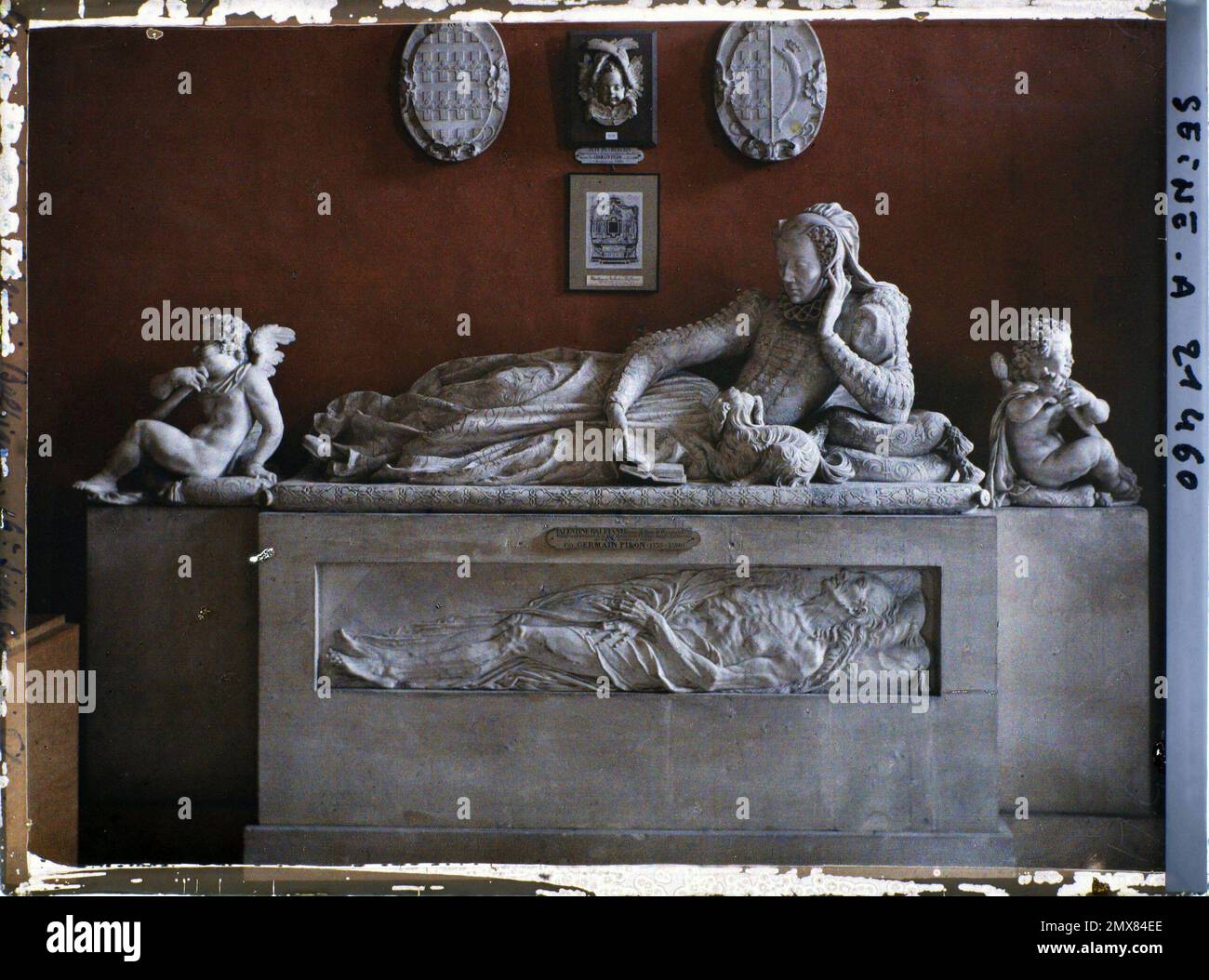 Paris (1st arr.), France The tomb of Valentine Balbiani, Germain Pilon ...