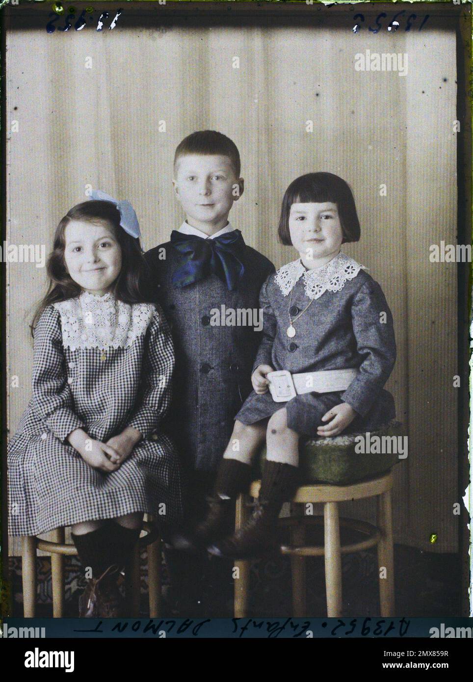 Solder image child group portrait family hairstyle headgear mod hi-res ...