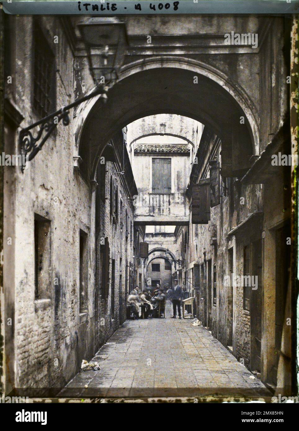 Venetian italian streetscape hi-res stock photography and images - Alamy
