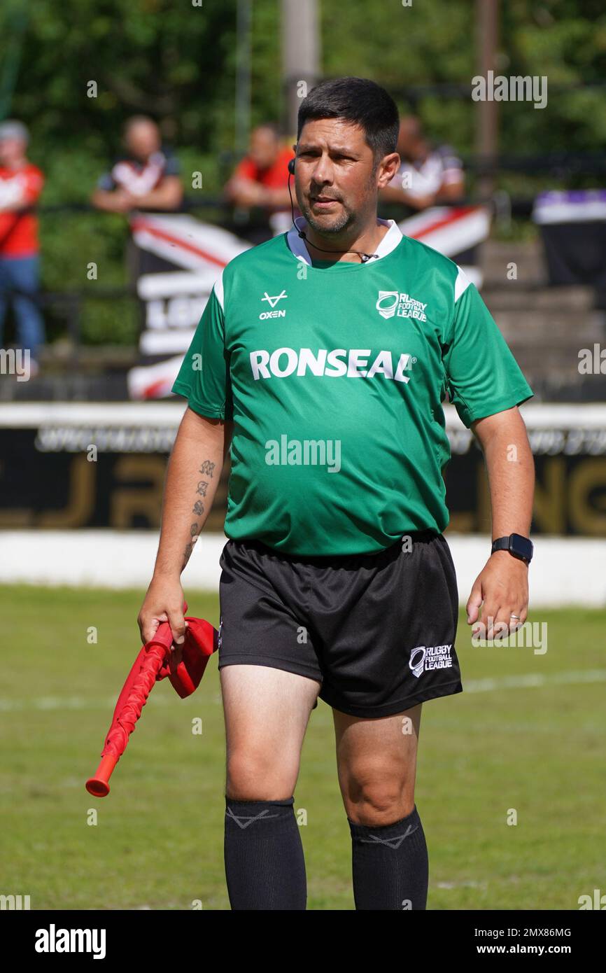 Rugby league referee hi-res stock photography and images - Alamy