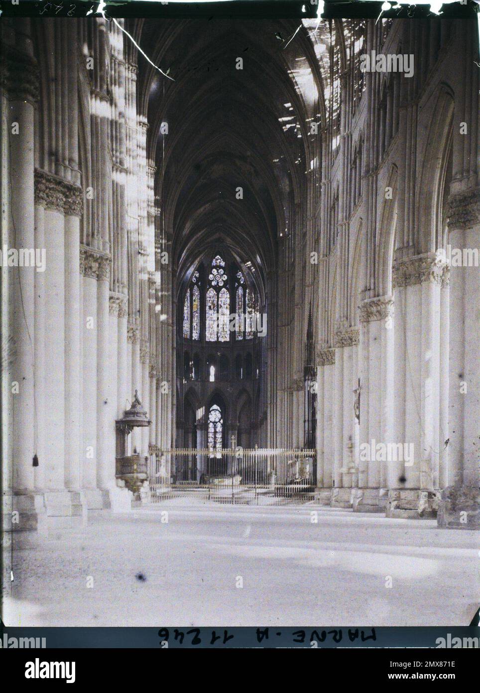 Reims, Marne, Champagne, France the nave and the cathedral choir , 1917 ...