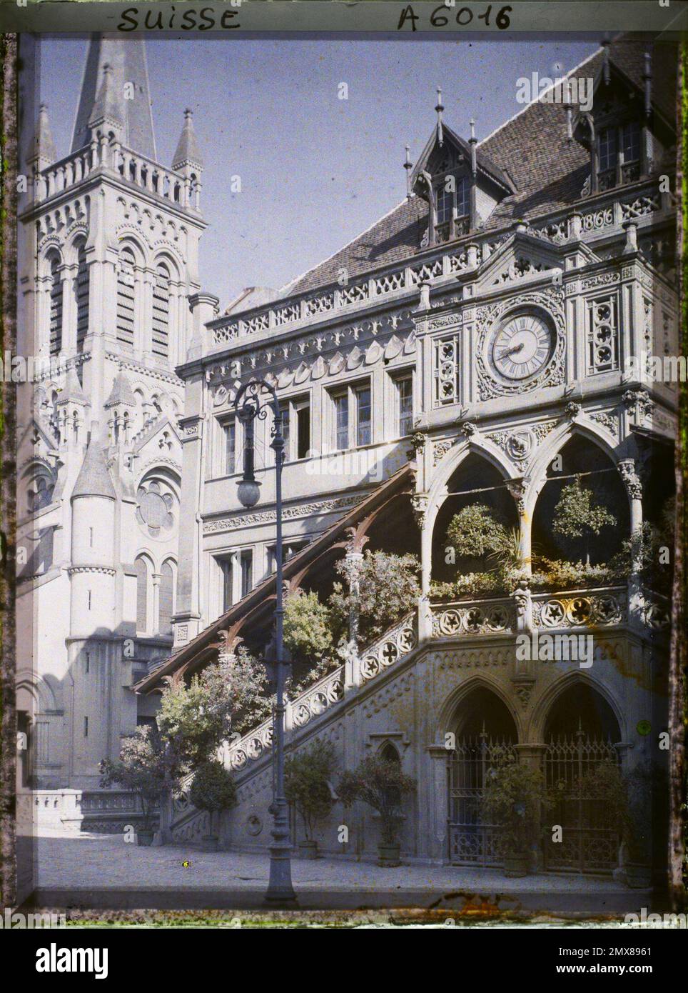 Bern, Switzerland Le Rathaus (Town Hall) and the Saint-Pierre-et-Paul ...