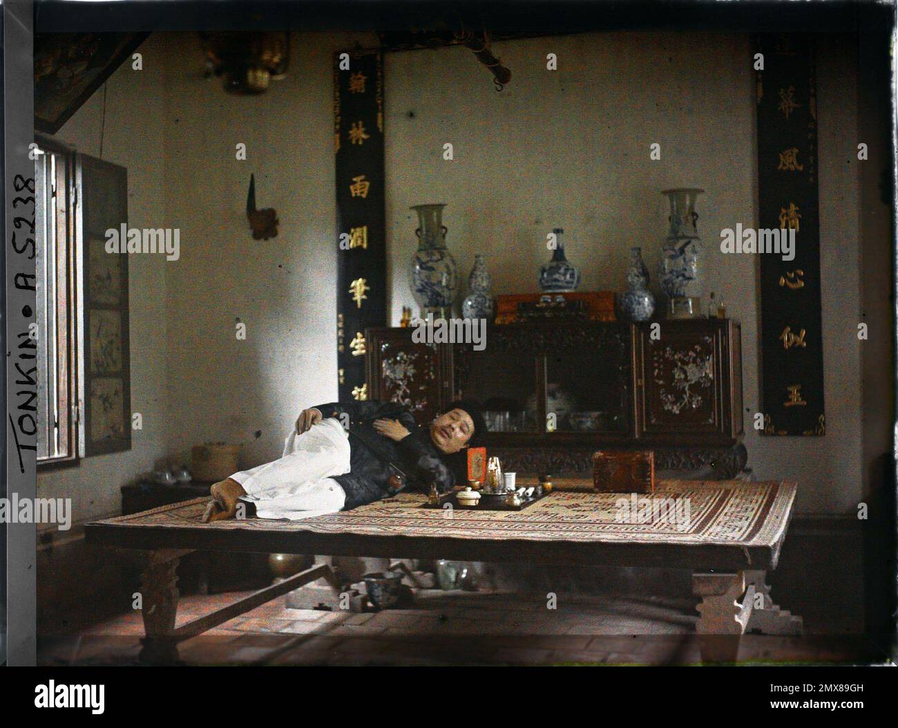 Smoker rule hi-res stock photography and images - Alamy