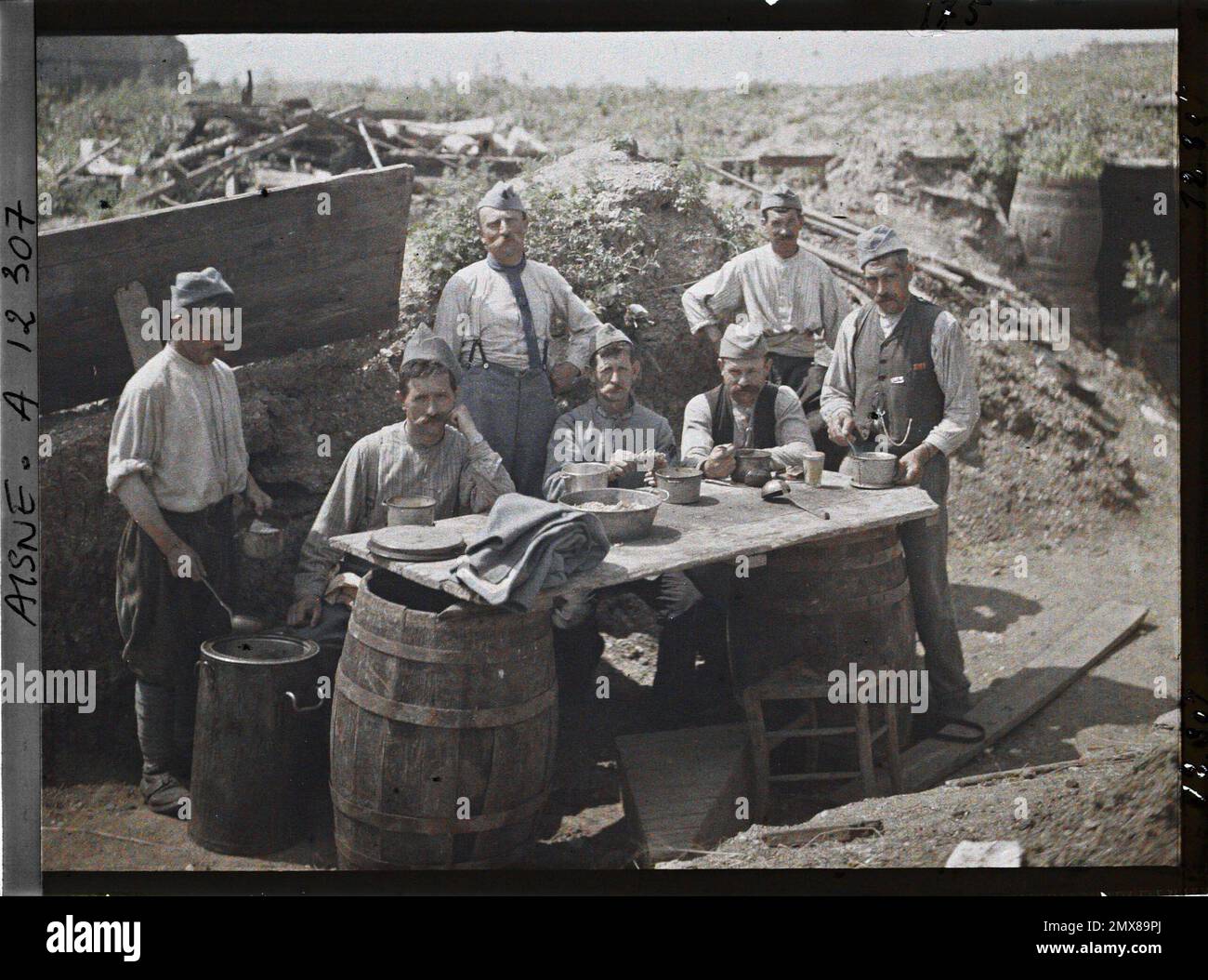 First world war trenches food hi-res stock photography and images - Alamy
