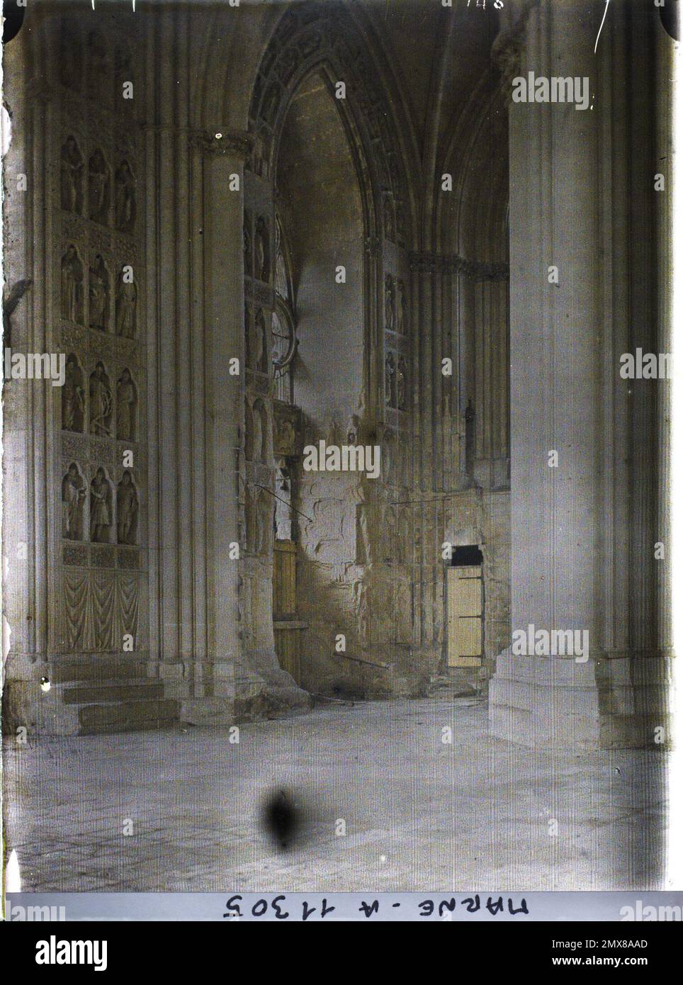 Church interior view sculpture column ruins bombing arc arcade hi-res ...