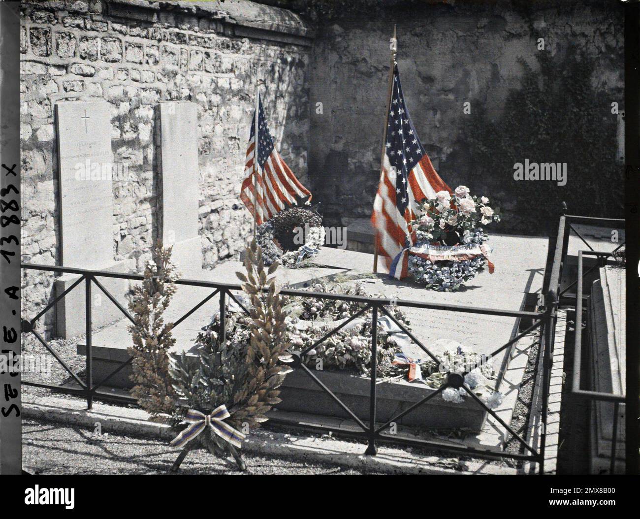 Commemoration at picpus cemetery hi-res stock photography and images ...
