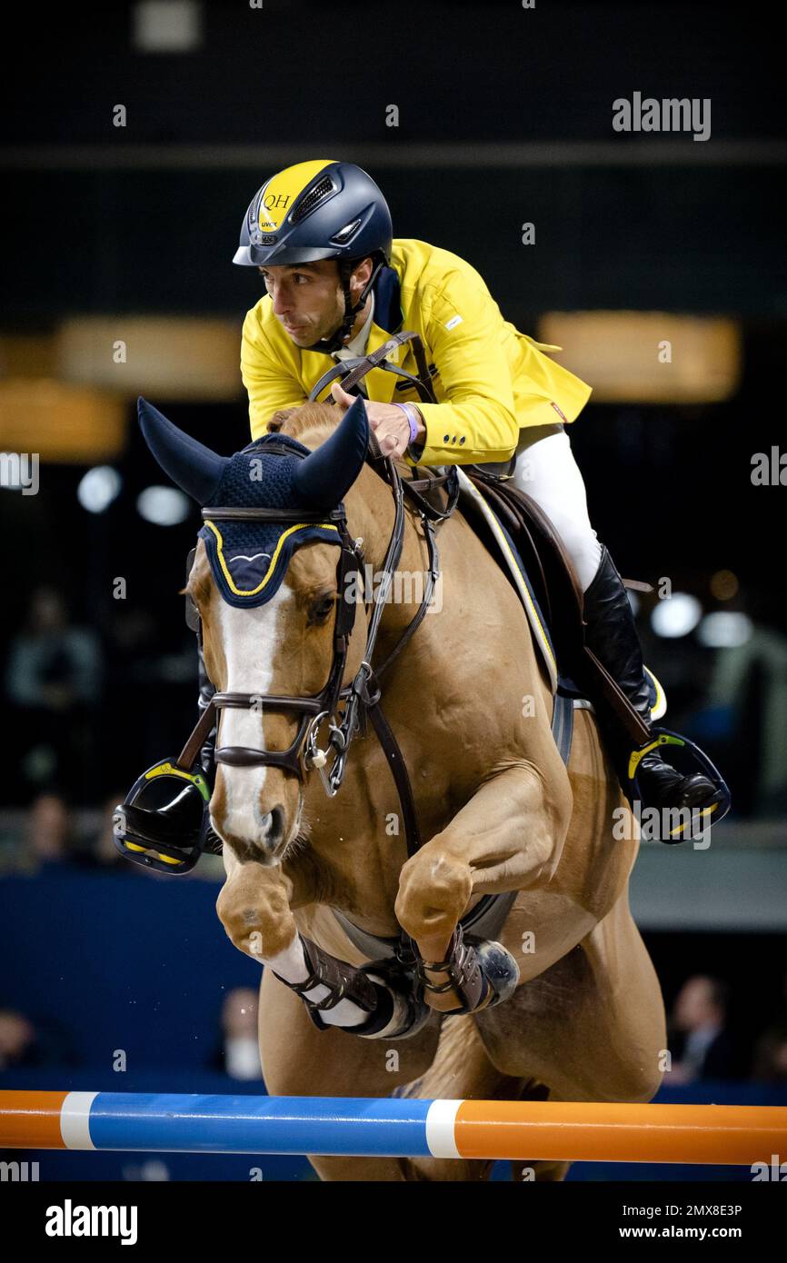 AMSTERDAM - Rider Yuri Mansur (BRA) on Vitiki during the FEI Jumping ...
