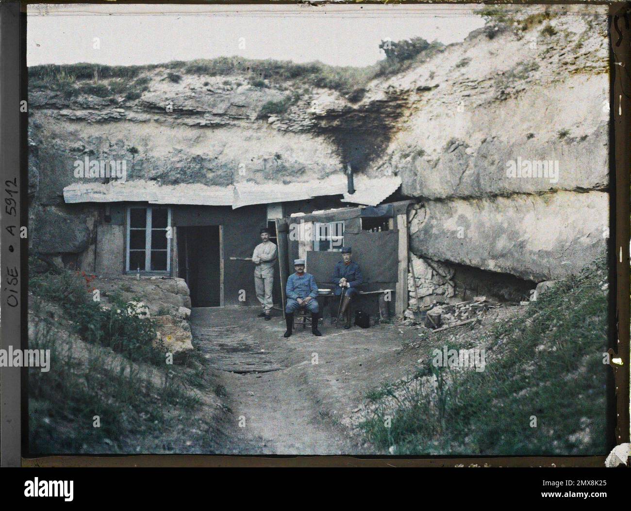 Military uniform group portrait camp front trench ephemeral arch hi-res ...