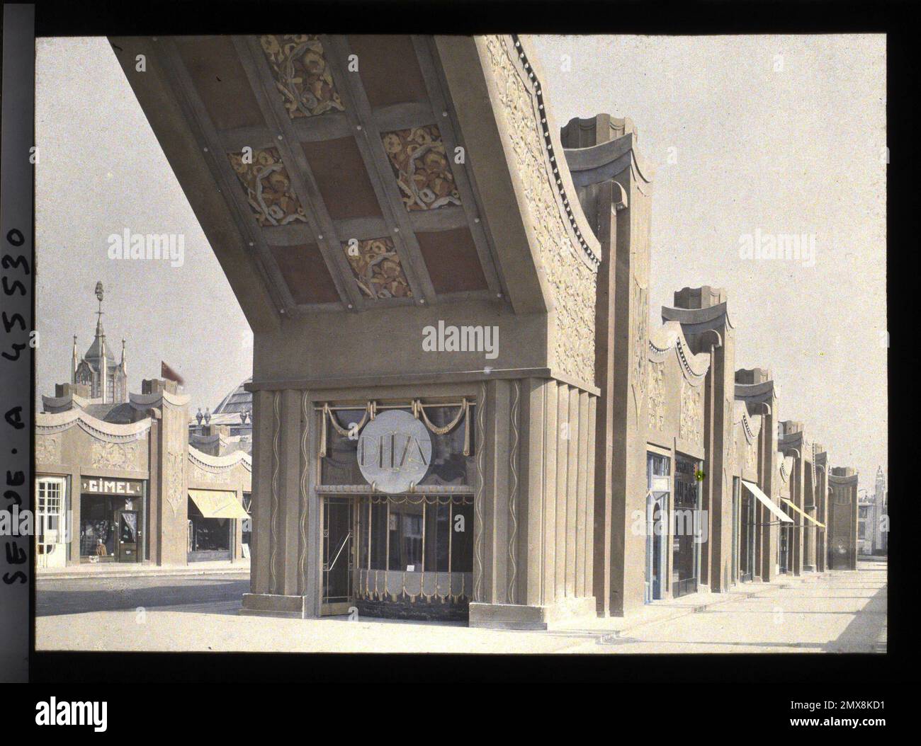 Paris (VIIE-VIIIE arr.), France The exhibition of decorative arts, rue ...