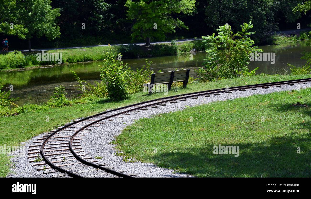Curving train tracks, in Steele Creek Lake Park, Bristol, Tennessee ...