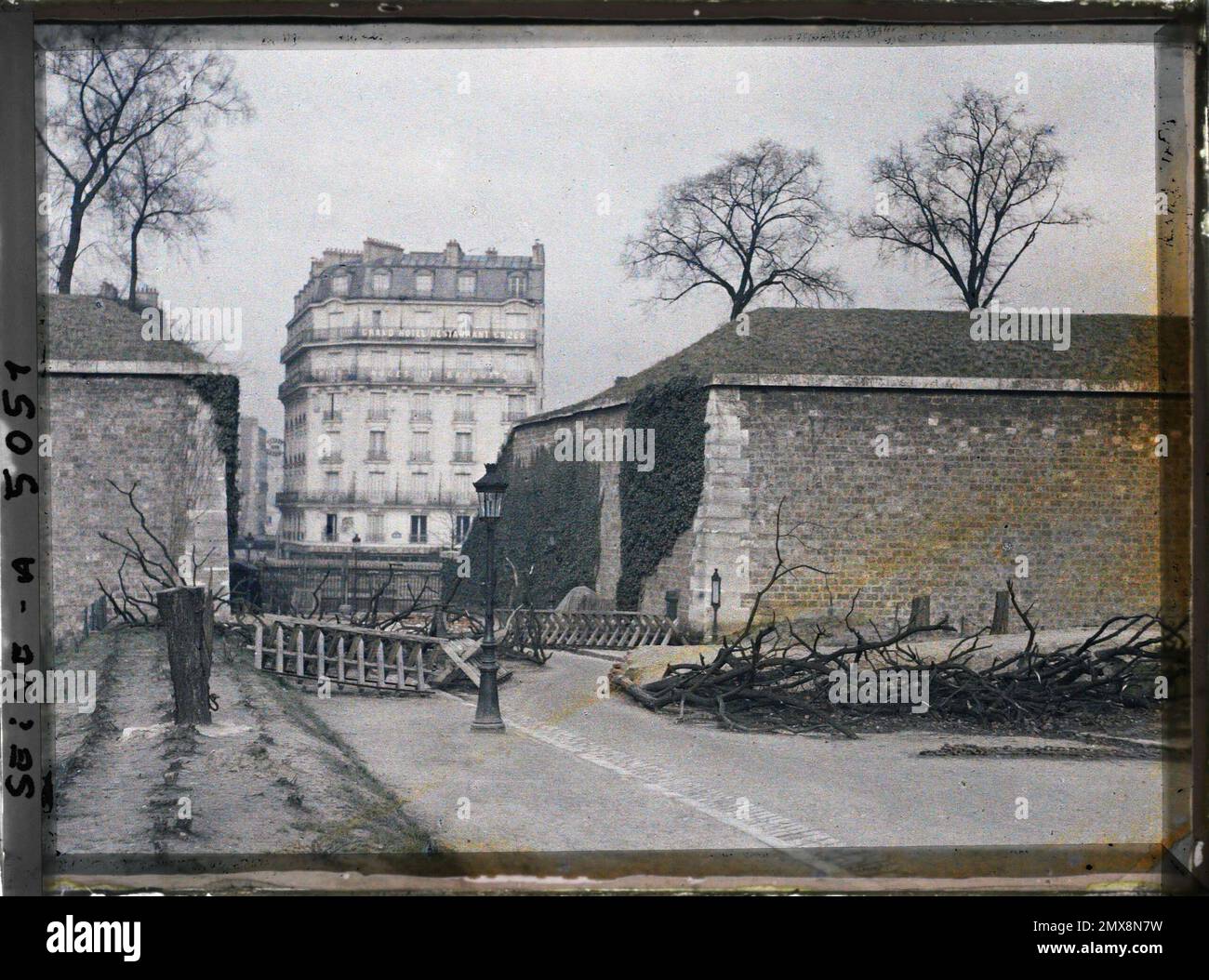 Paris (12th arr.), France Les Fortifications Porte de Reuilly; View of ...