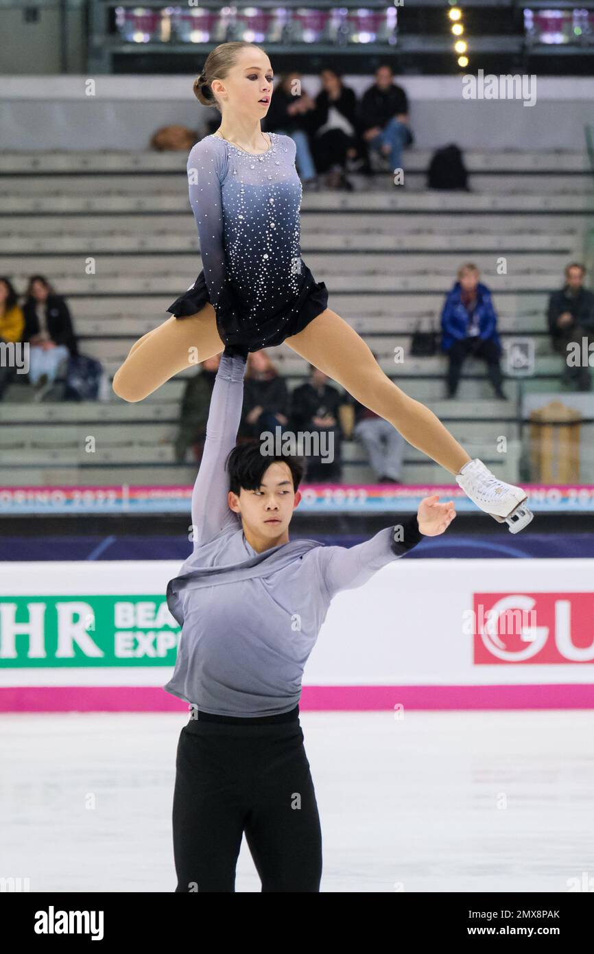 Cayla Smith and Andy Deng (USA) perform during the Junior Pairs - Free ...