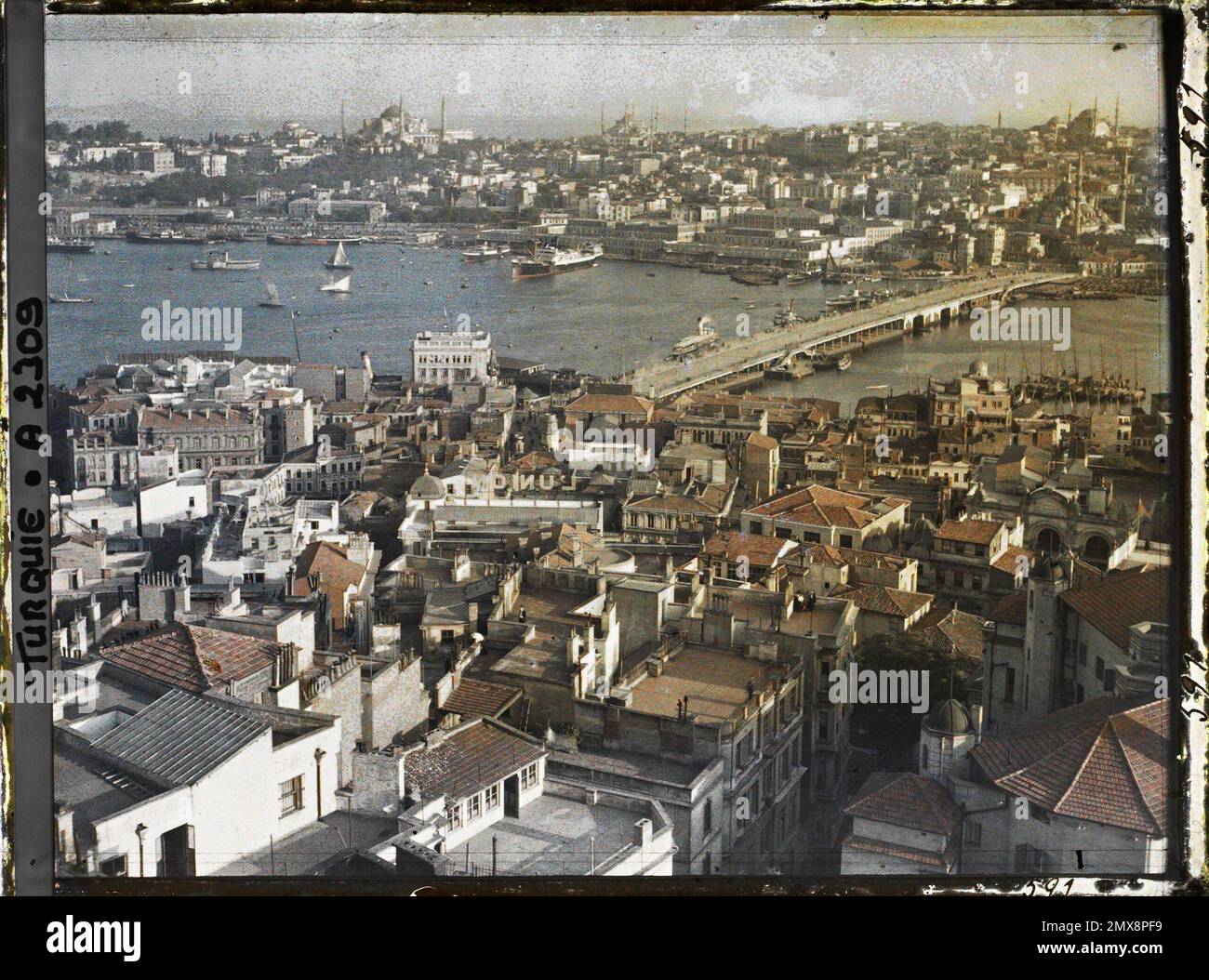 Constantinople (current Istanbul), Turkey the golden horn, the Galata ...