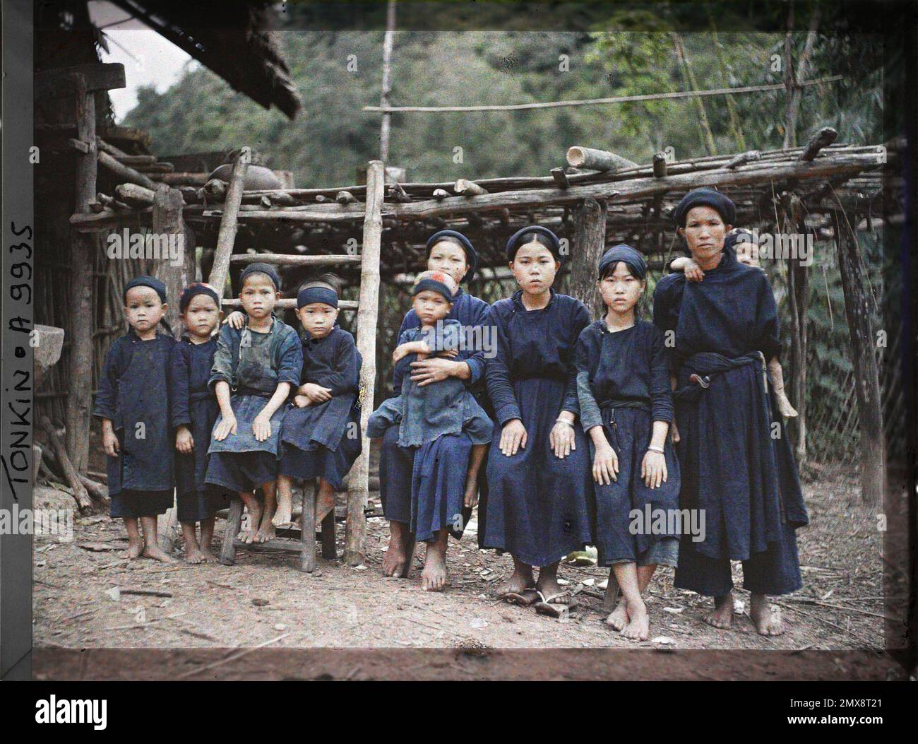 Lung-Phai, Tonkin, Indochina of Thai women and girls (Thô) , Léon Busy ...