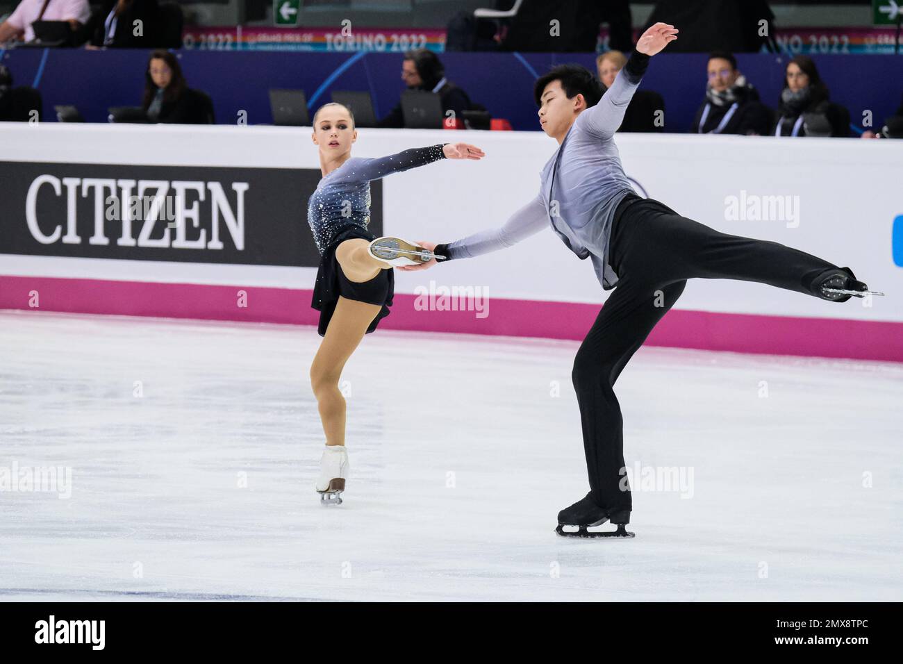 Cayla Smith and Andy Deng (USA) perform during the Junior Pairs - Free ...