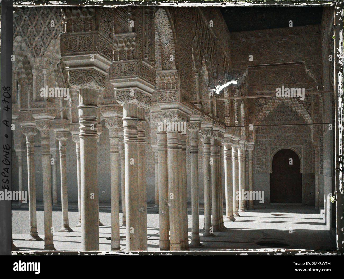 Granada, Spain Alhambra: column gallery of the lions courtyard , 1914 ...