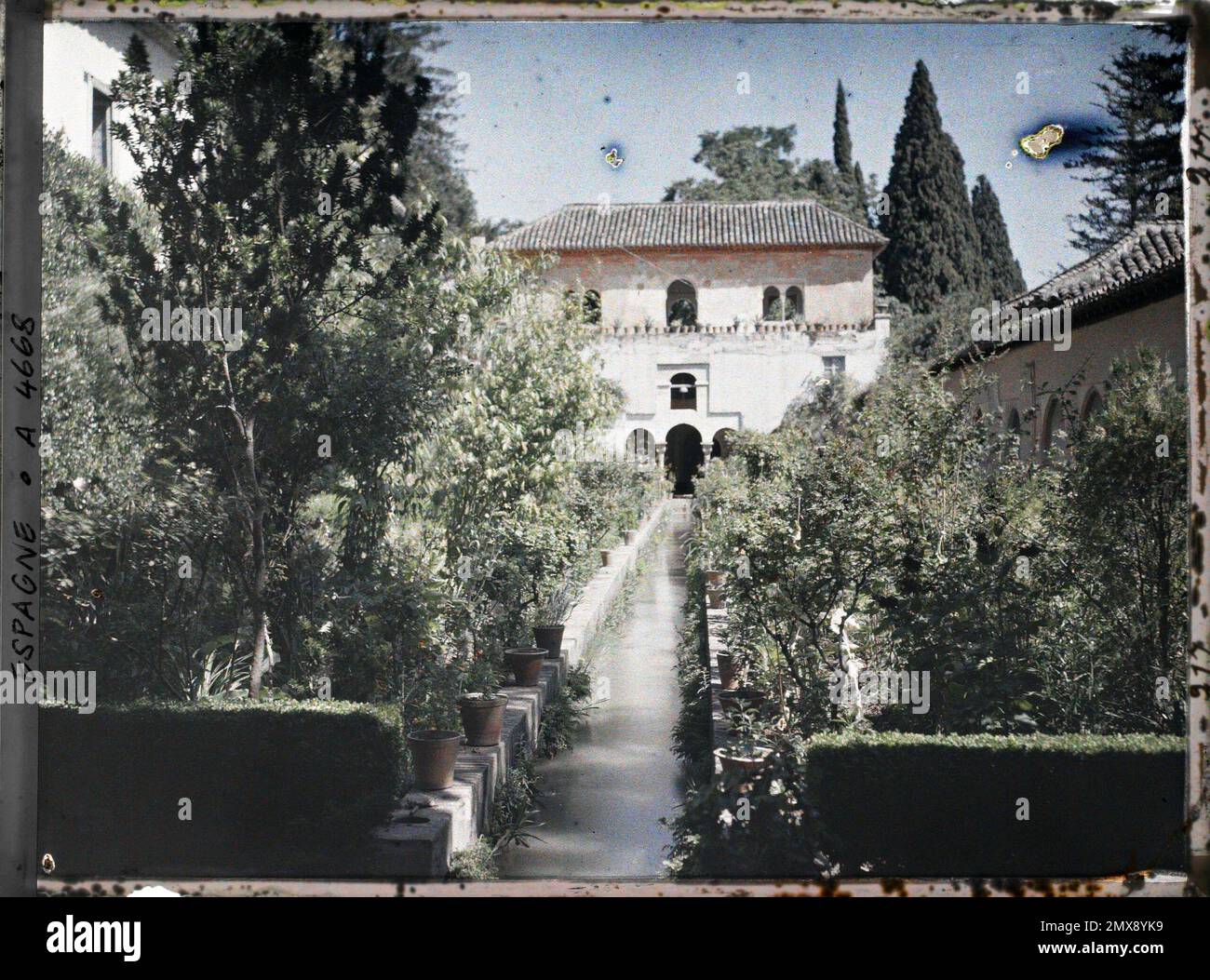 Grenade, Espagne Generalife: Le Patio de l 'Acequia (patio du channel ...