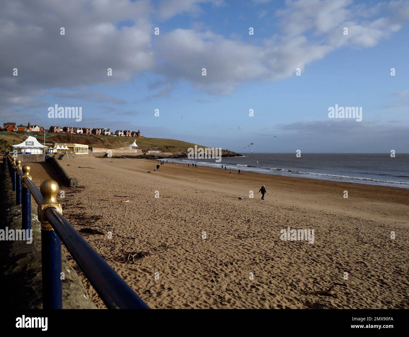Whitemore Bay, Main beach at Barry Island. January 2023. Winter Stock Photo - Alamy