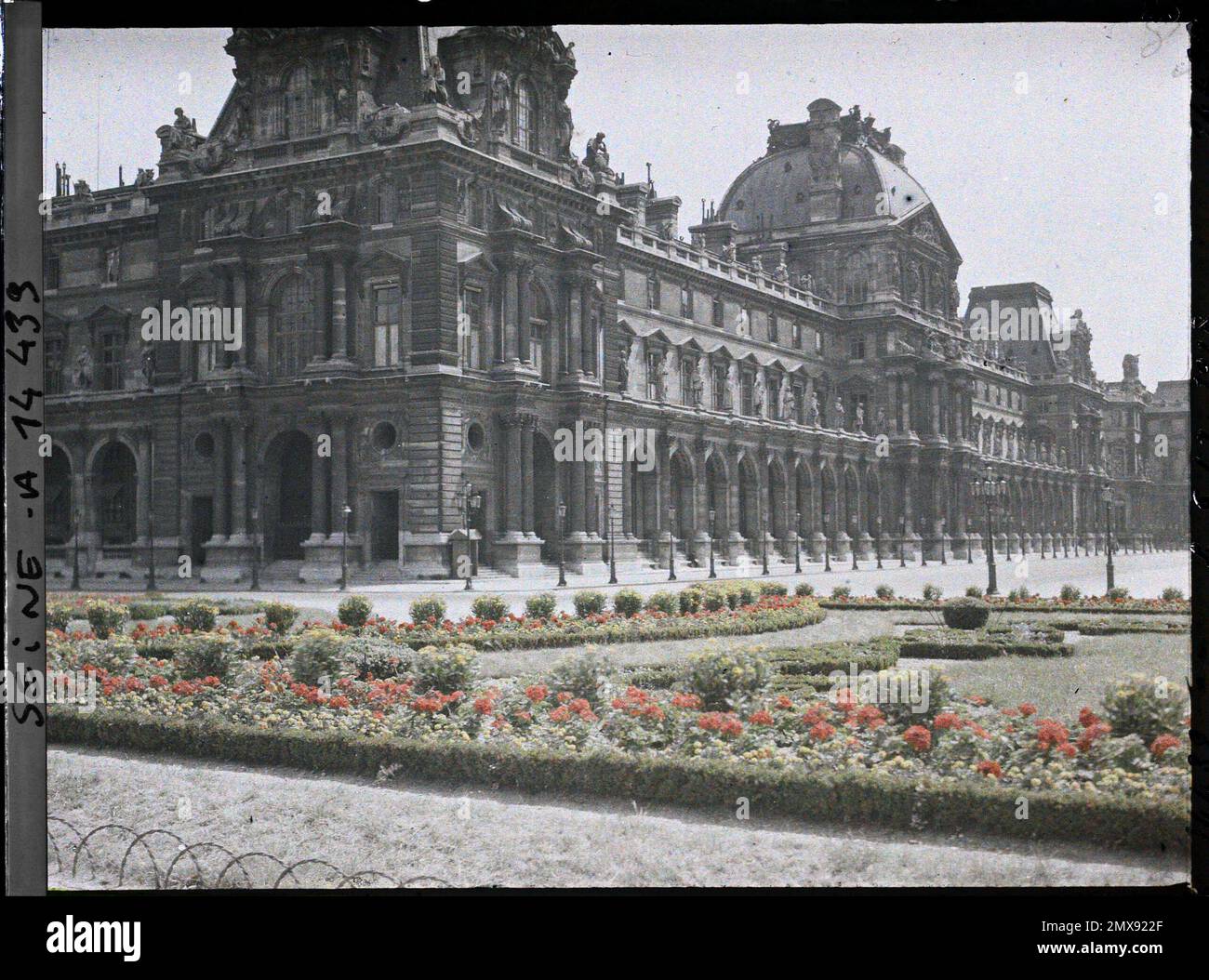 Paris (Ier arr.), France Le Louvre, pavilion of the Ministry of Finance ...