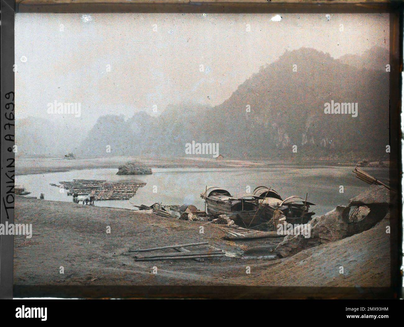 Cho-Bo, Tonkin, Indochina of the moored sampans, just downstream from ...