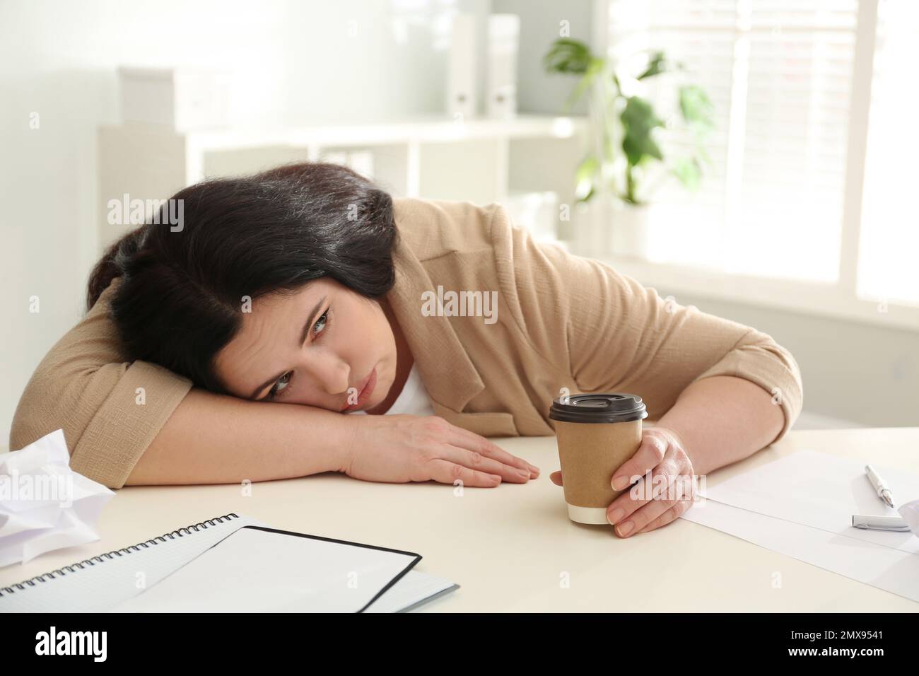 Overweight office worker hi-res stock photography and images - Alamy