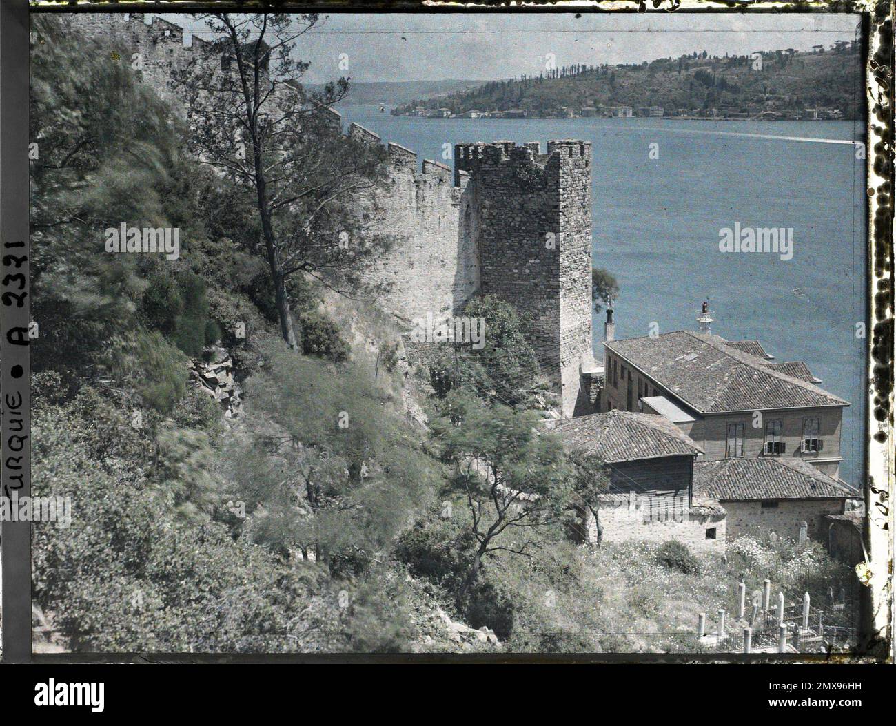 Rumeli Hisar, fortified pregnant Turkey of the castle dominating the ...