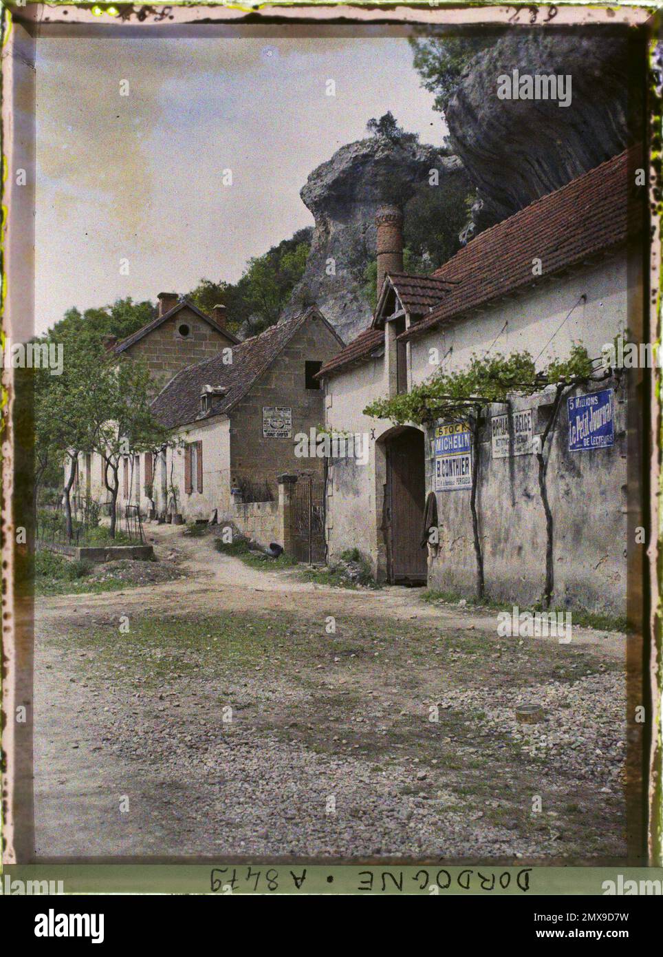 Les Eyzies, Dordogne, France , 1916 - French provinces - Jean Brunhes ...