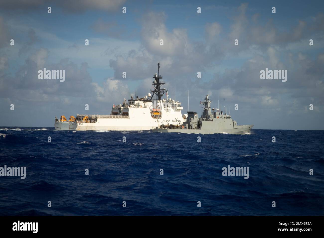 USCGC Stone (WMSL 758) conducts a passing exercise with Navio-Patrulha ...