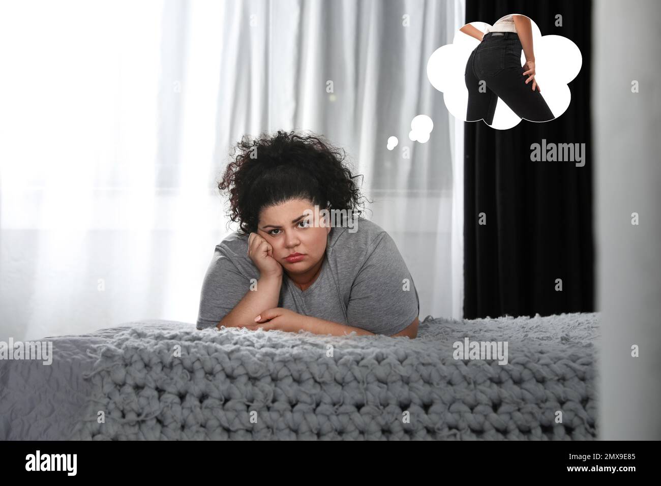 Sad overweight woman hi-res stock photography and images - Alamy
