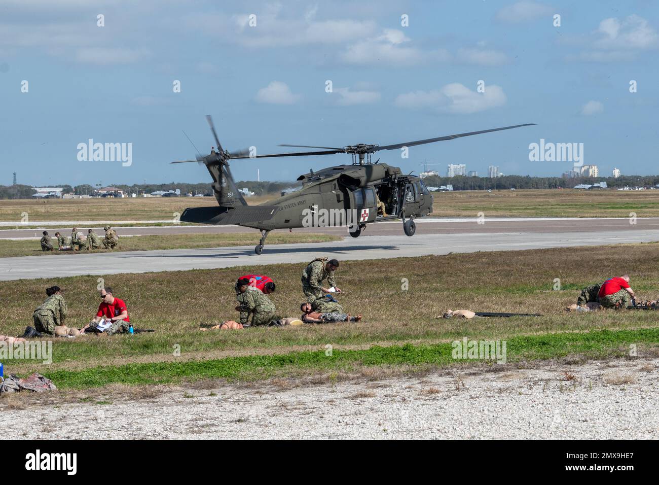 U s navy medical professionals hi-res stock photography and images - Alamy