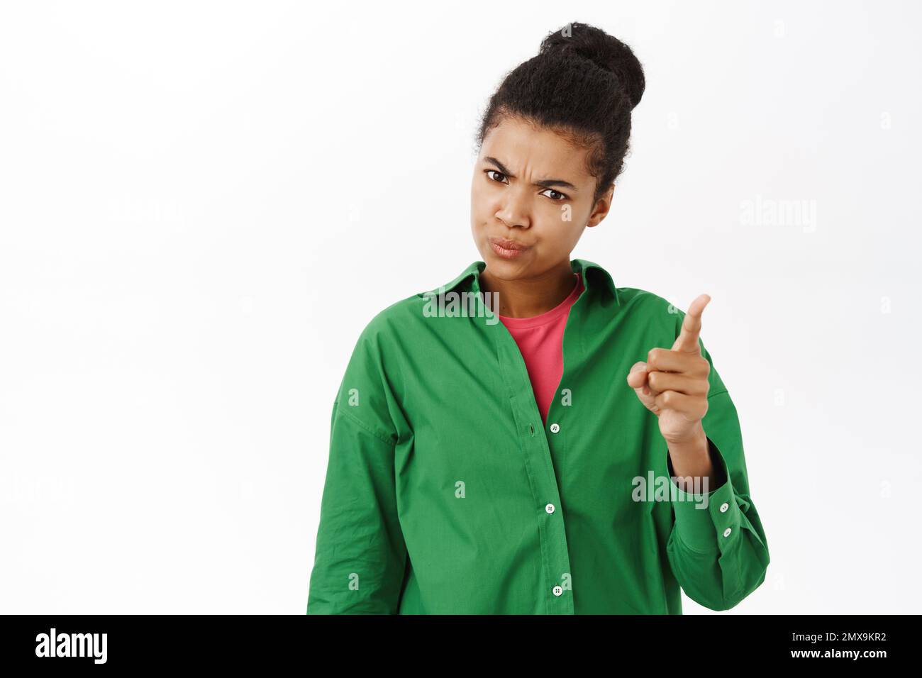 Portrait of angry, disappointed woman shaking finger in disapproval ...
