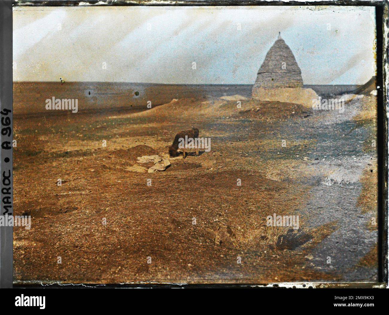 Douar silos hi-res stock photography and images - Alamy