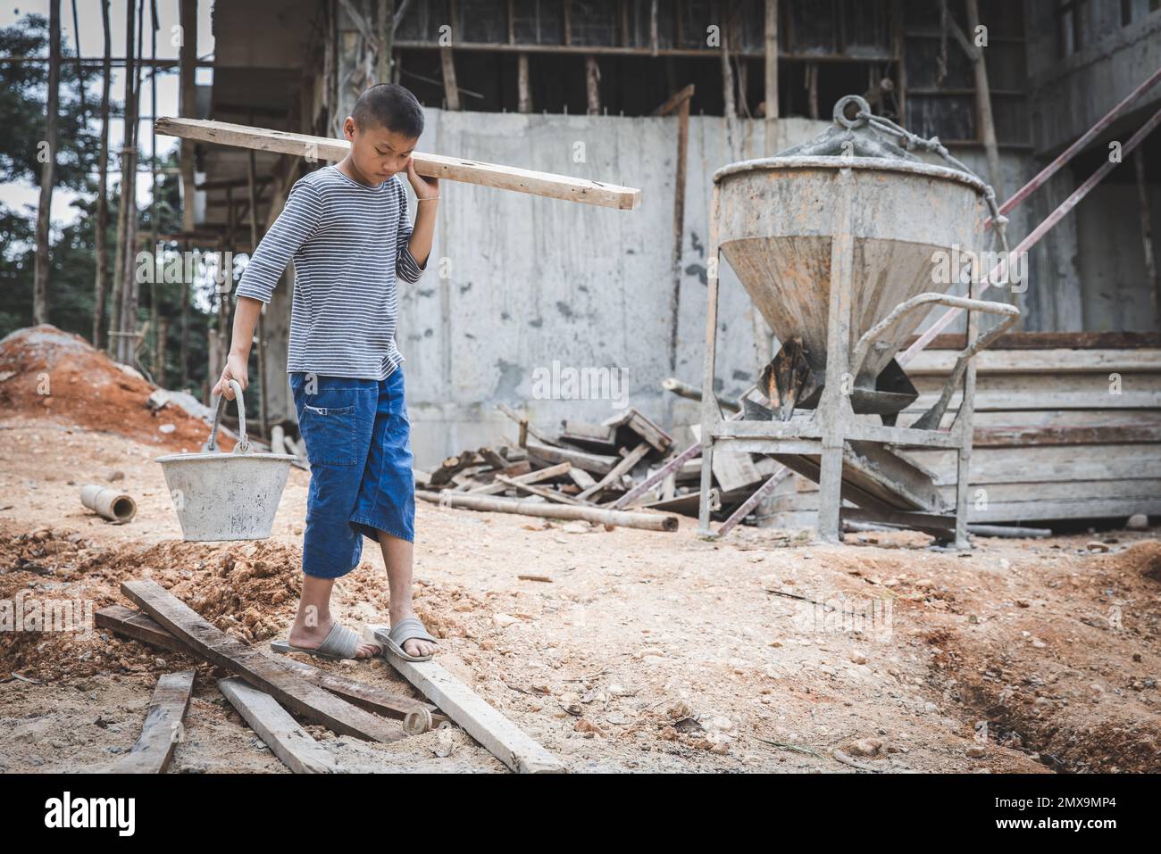 Child labor, children are forced to work construction, Violence ...
