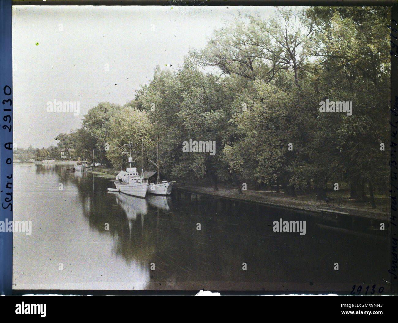 The seine at suresnes hi-res stock photography and images - Alamy