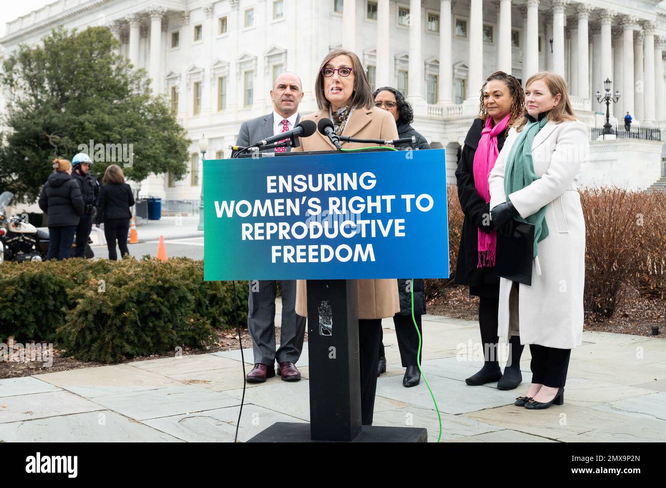 Womens right to reproductive freedom act hi-res stock photography and ...