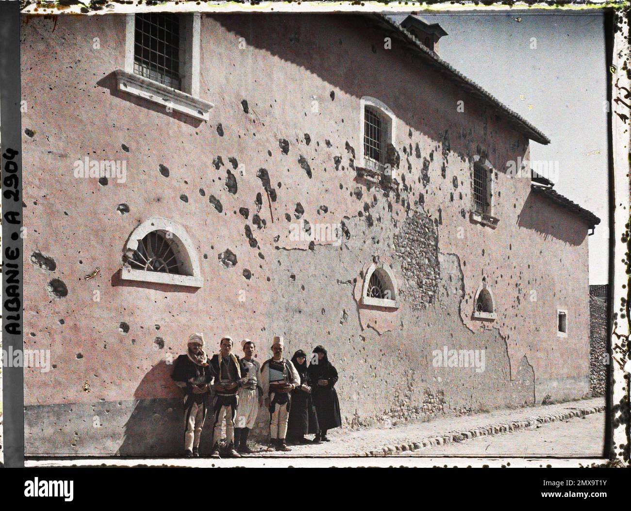 Albanian community in italy hi-res stock photography and images - Alamy