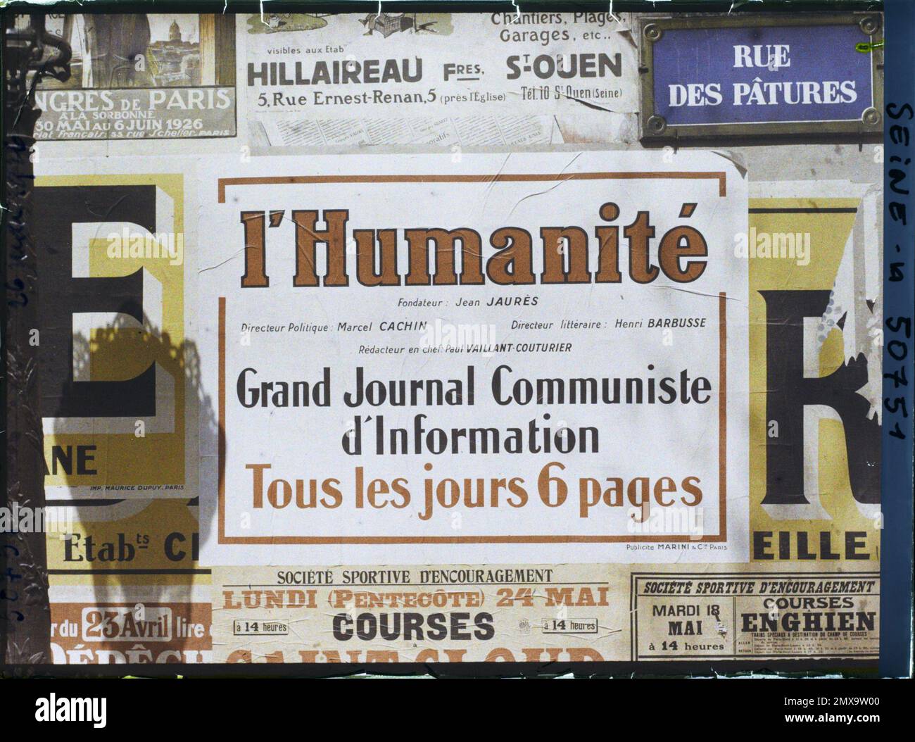 Paris, France displays humanity Stock Photo - Alamy