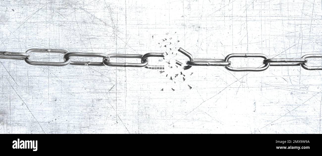 Broken metal chain on light background. Freedom concept Stock Photo - Alamy