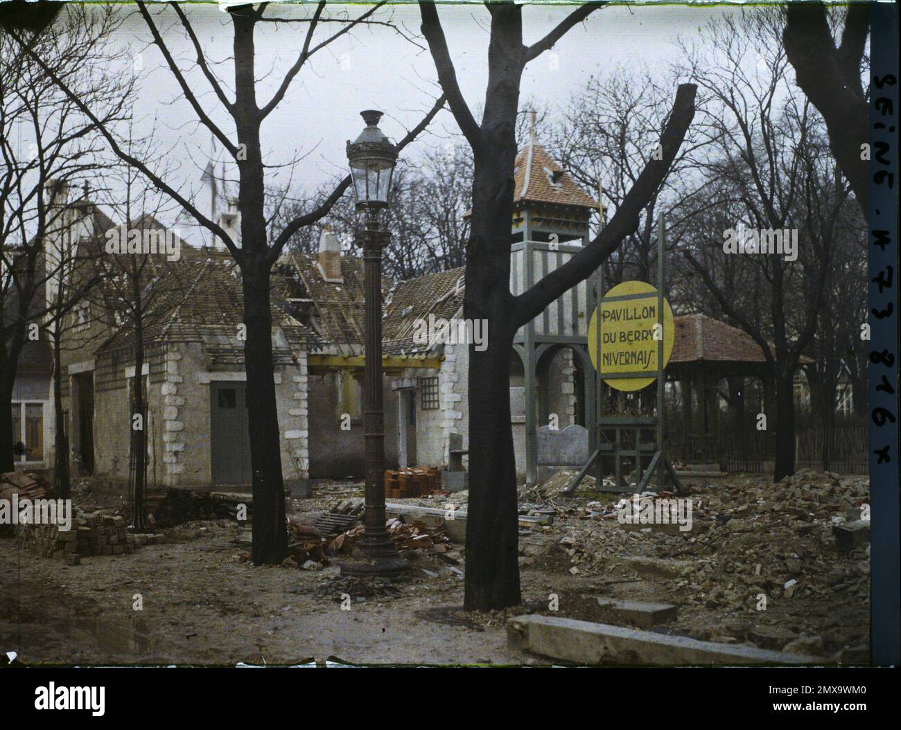 Paris (8th arr.), France The exhibition of decorative arts, demolition ...